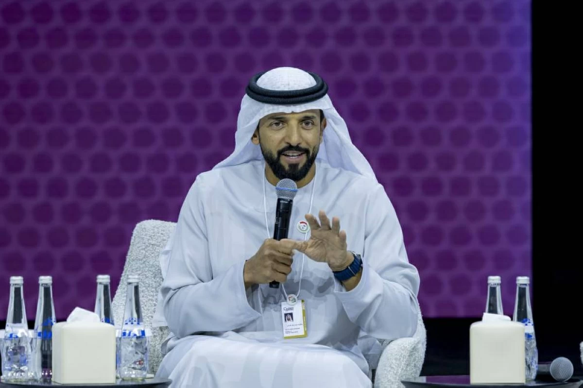 سلطان النيادي: شباب الإمارات مصممو مستقبل الذكاء الاصطناعي - ستاد الأهلي